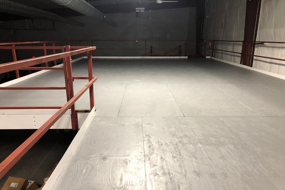 Used Resin Deck Mezzanine Flooring | American Surplus