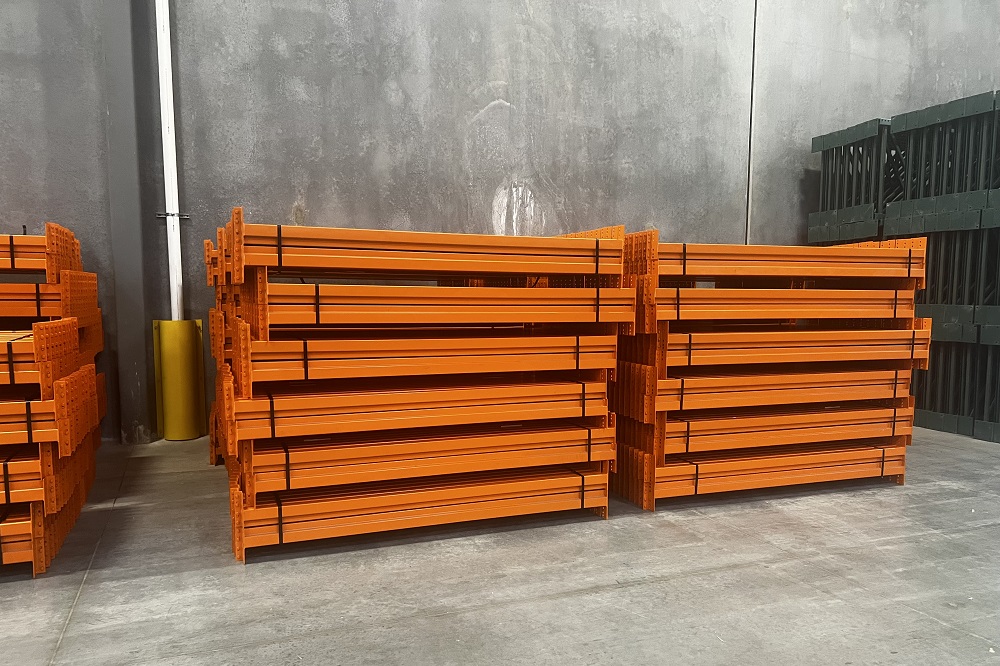 Used Teardrop Pallet Rack Systems | American Surplus